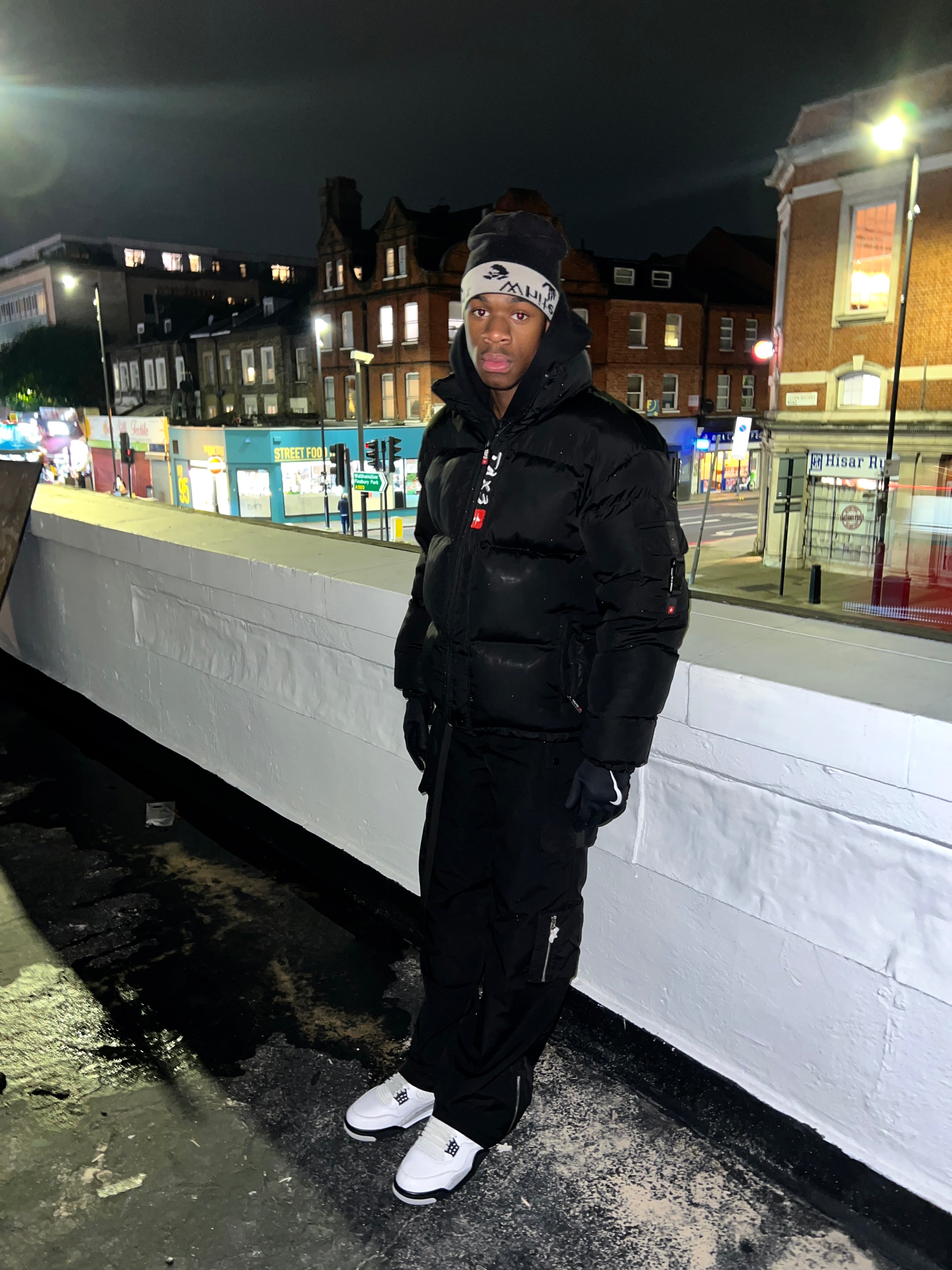 Tax3 Premium Streetwear